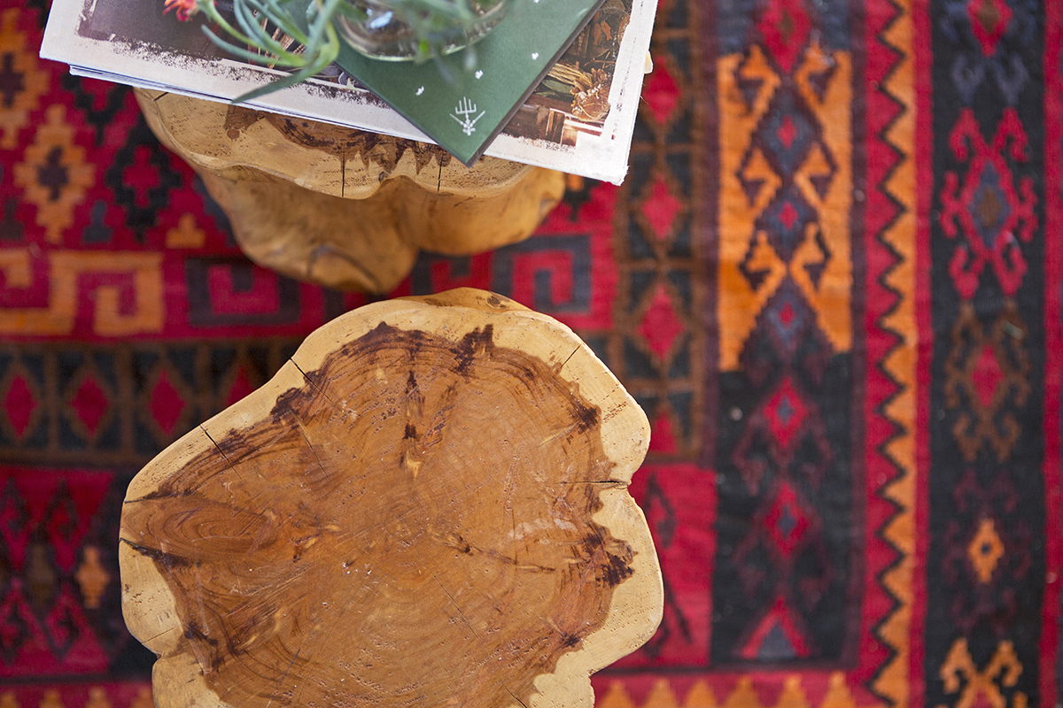 DIY-Log Table – Junk Gypsy Blog