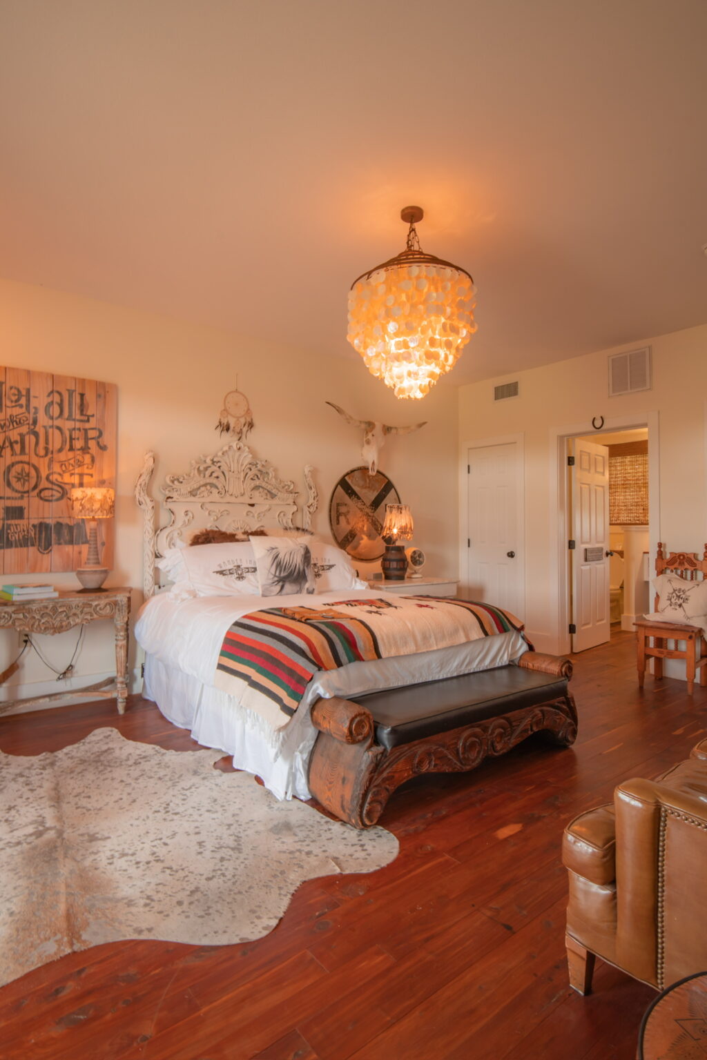 Get Lost at the Wander Inn this Summer – Junk Gypsy Blog