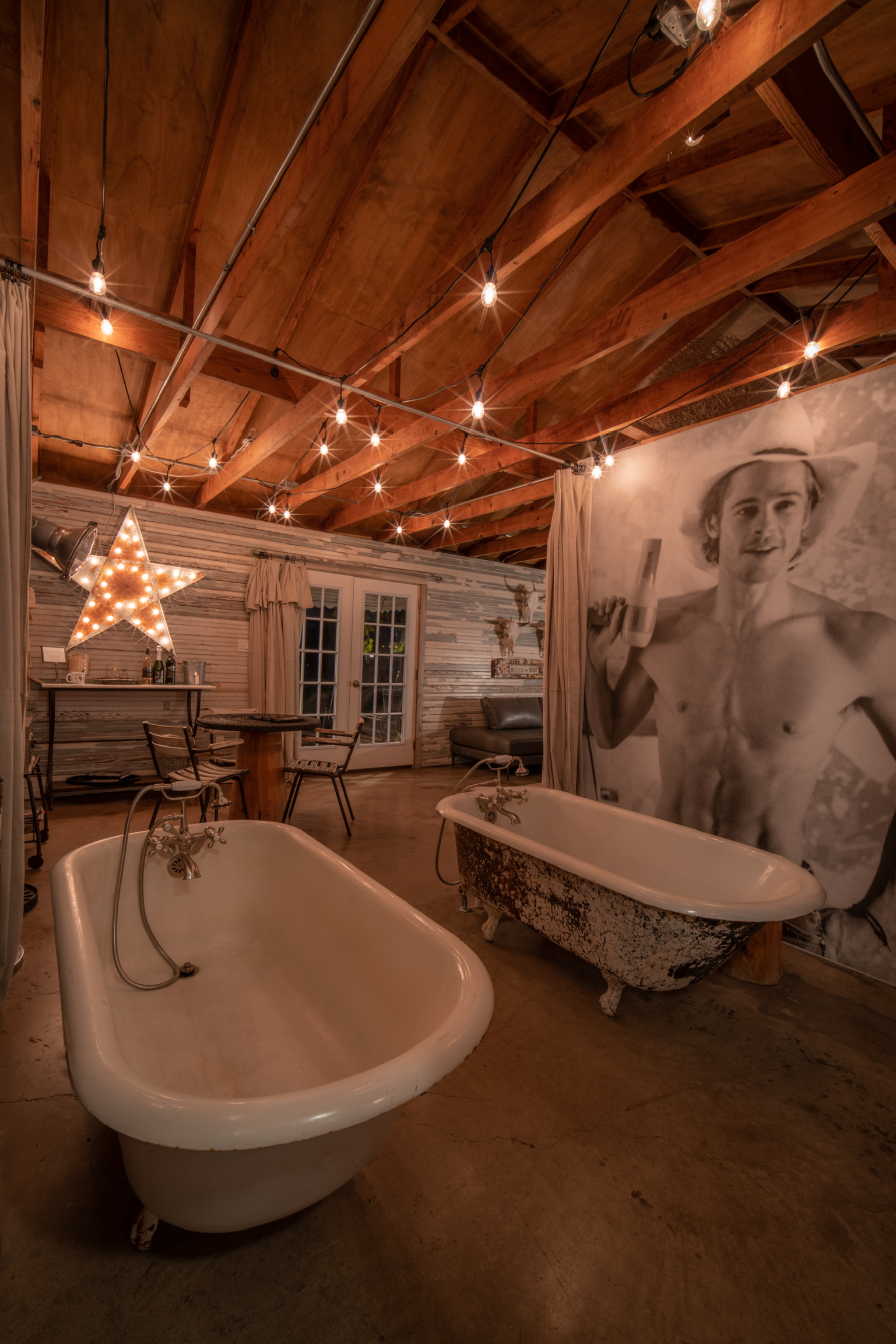 Get Lost at the Wander Inn this Summer – Junk Gypsy Blog