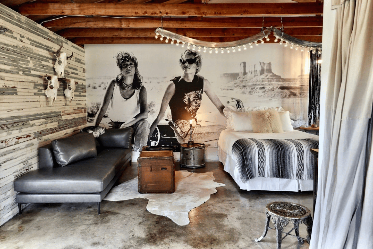 The Wander Inn’s NEWEST Addition – Junk Gypsy Blog